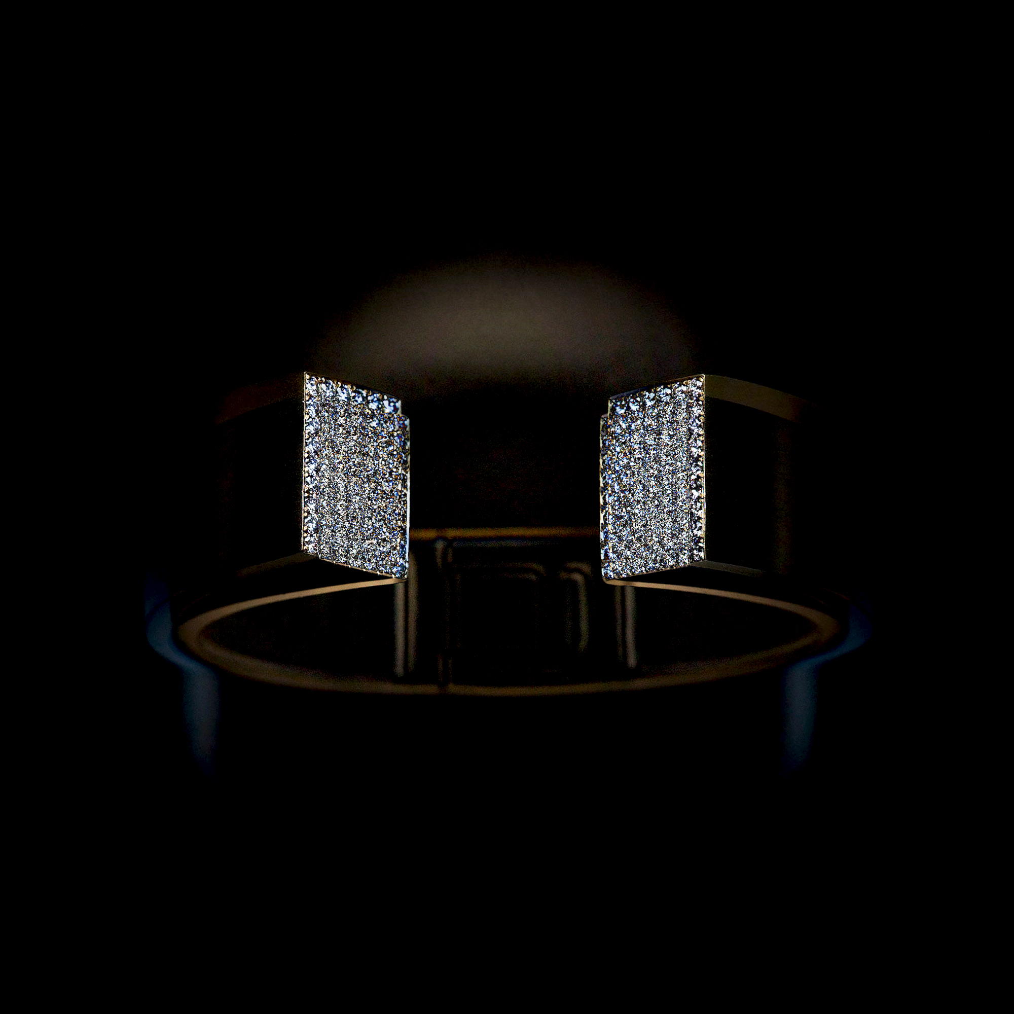 DINAKAMAL - Twin Cuff - Narrow Proportion - DINAKAMAL