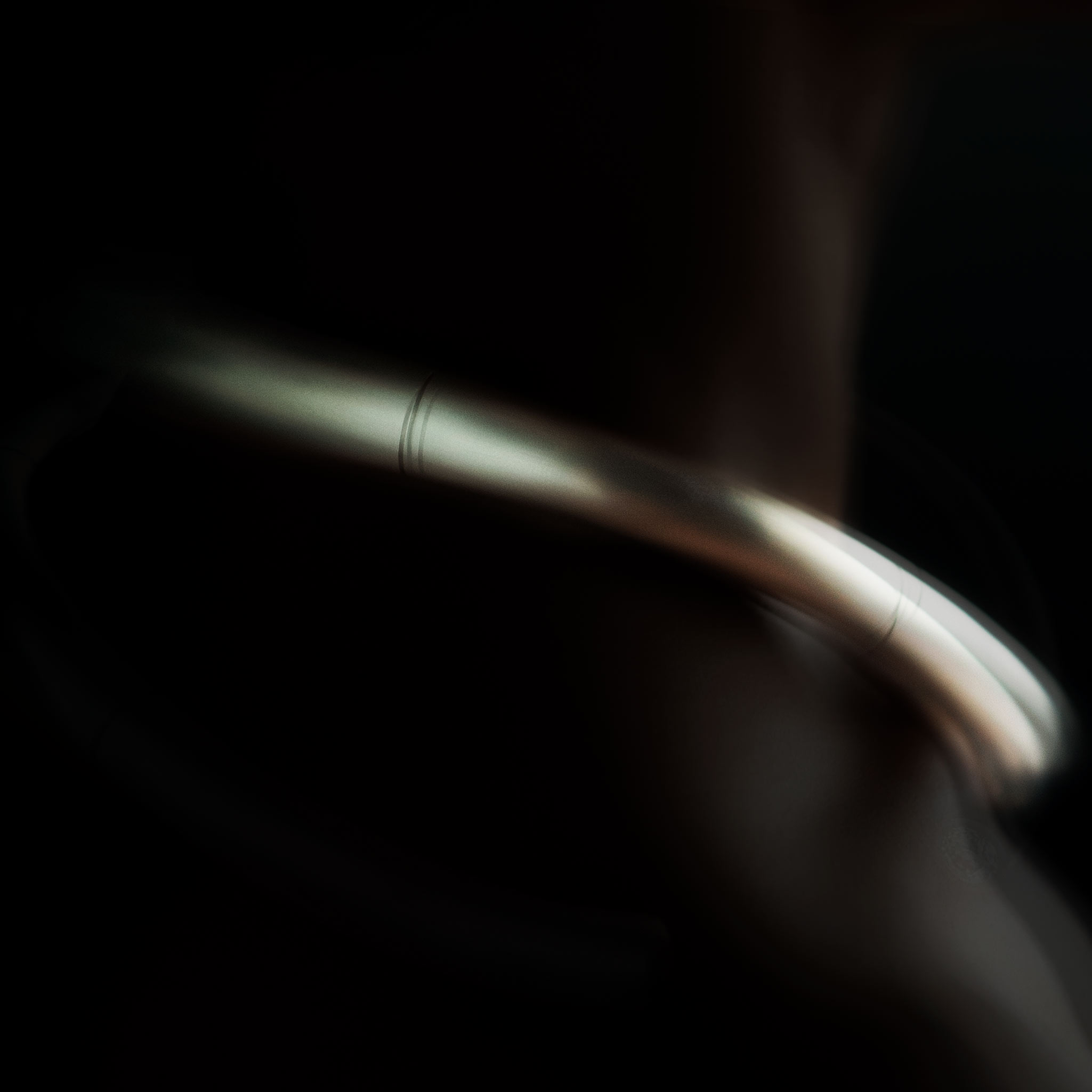 DINAKAMAL - Tube Torc w/ Diamonds - DINAKAMAL